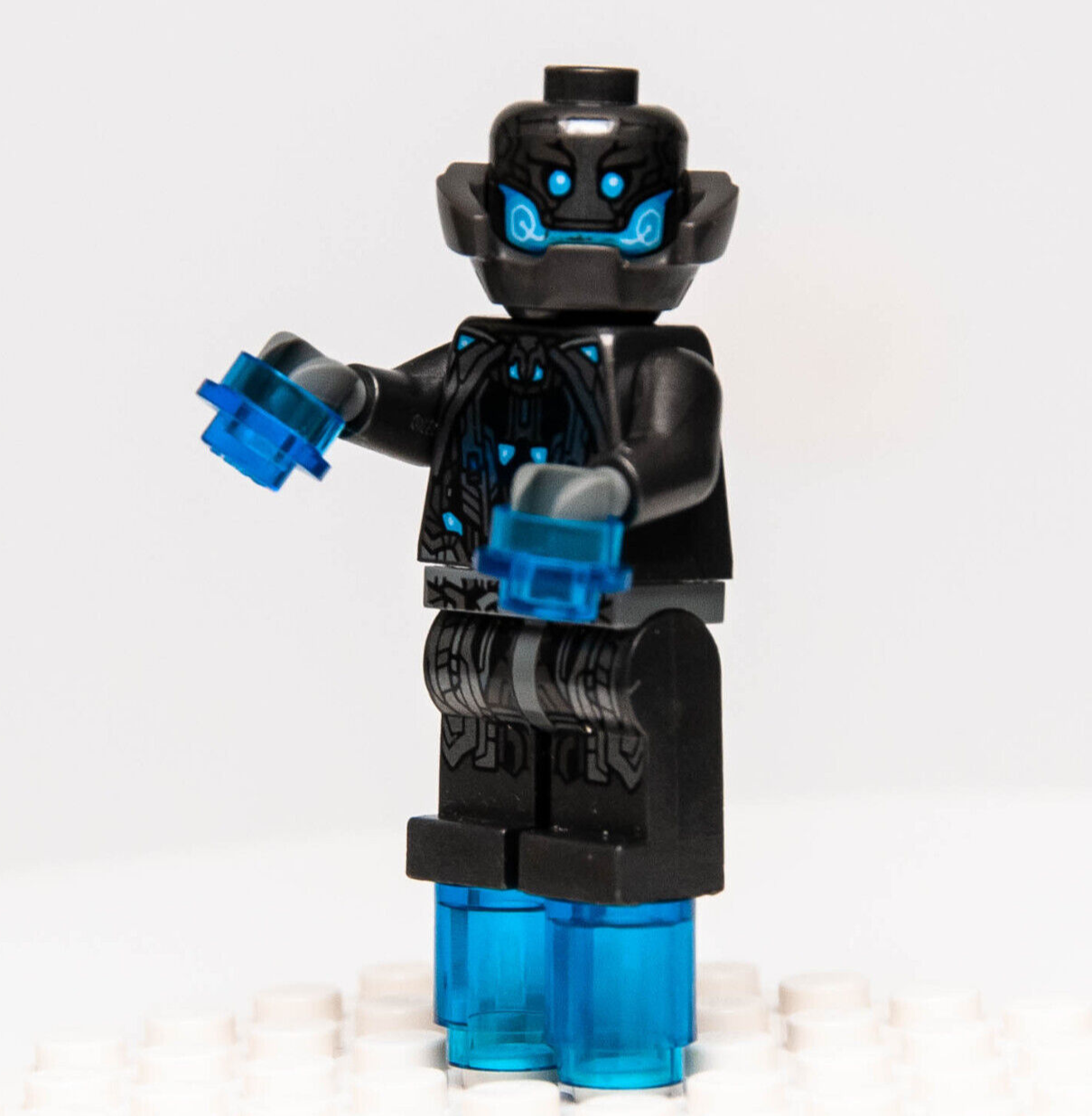 LEGO Marvel Minifigure - Ultron Sentry with Neck Armor (sh209) comcon0