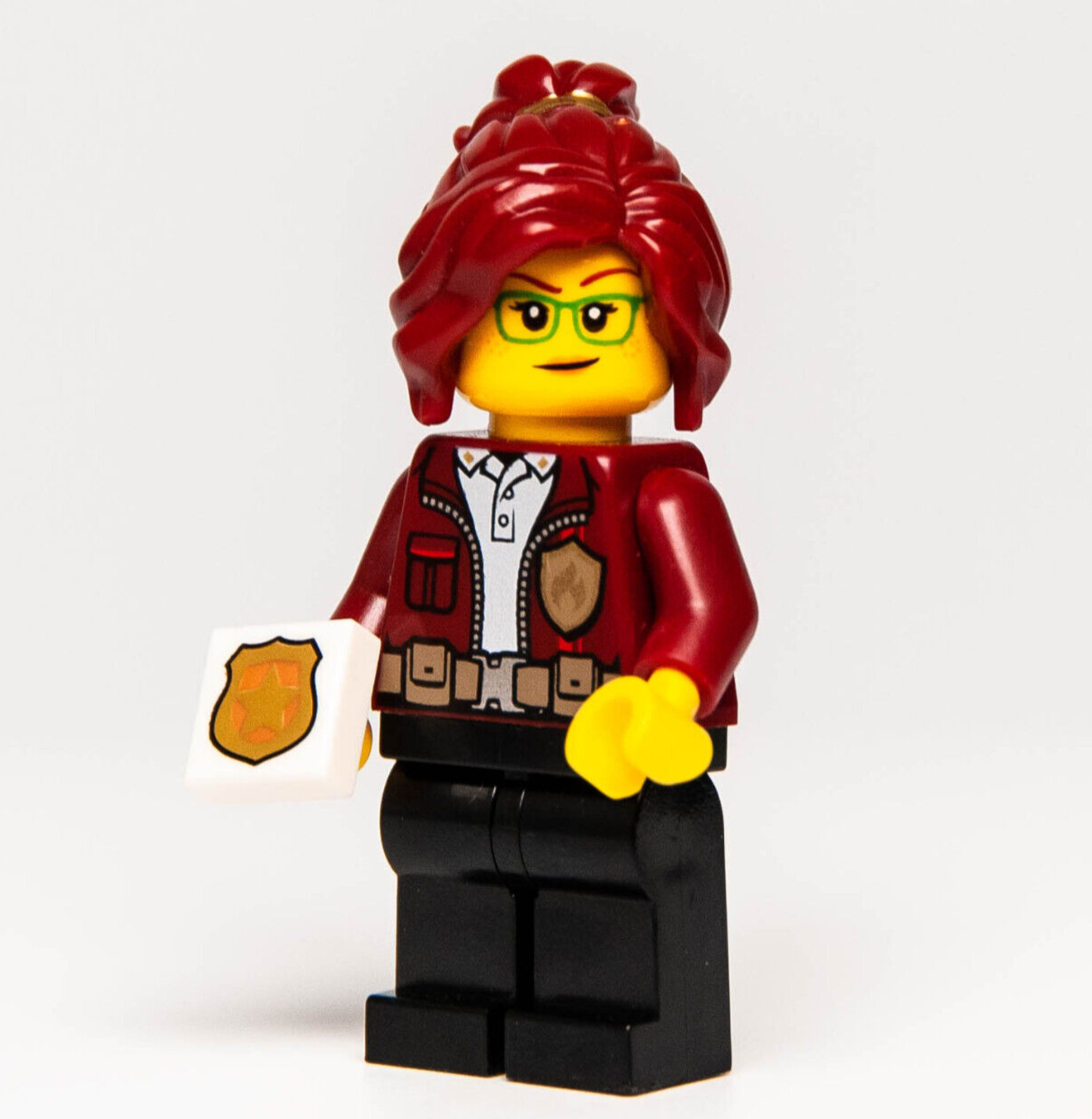 Lego City Female Fire Chief Minifigure - FREYA McCLOUD (cty1012) 60231