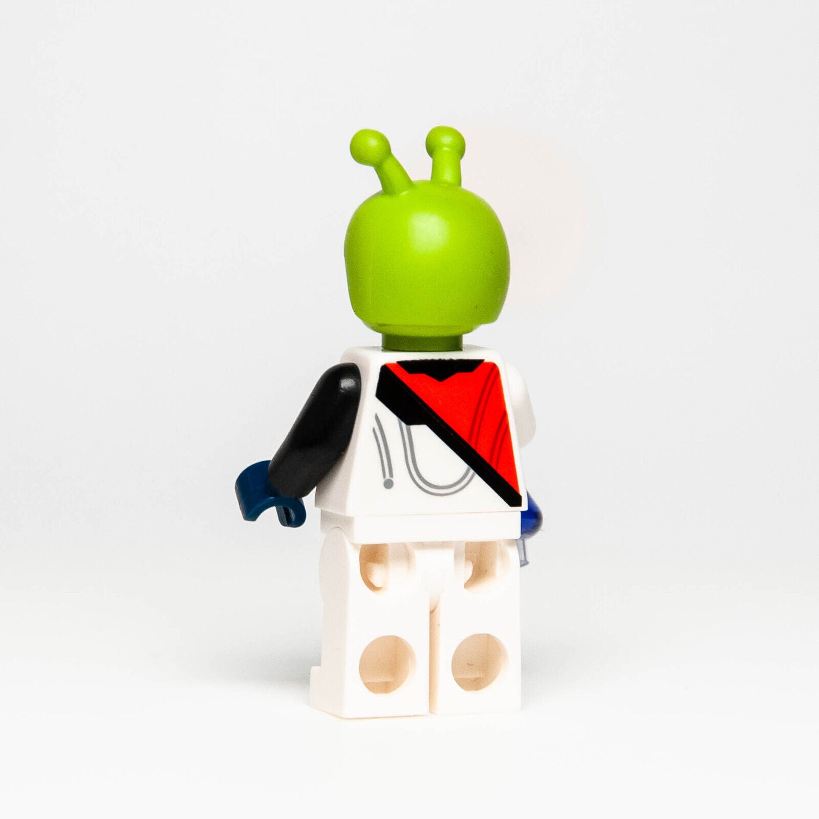 New LEGO 2024 BAM Minifigure - Green Space Alien Scientist w/ Purple F