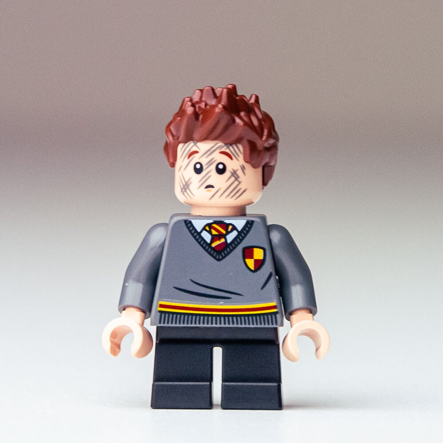 New LEGO Seamus Finnigan Minifigure - Potions Class - 76383 (hp268)