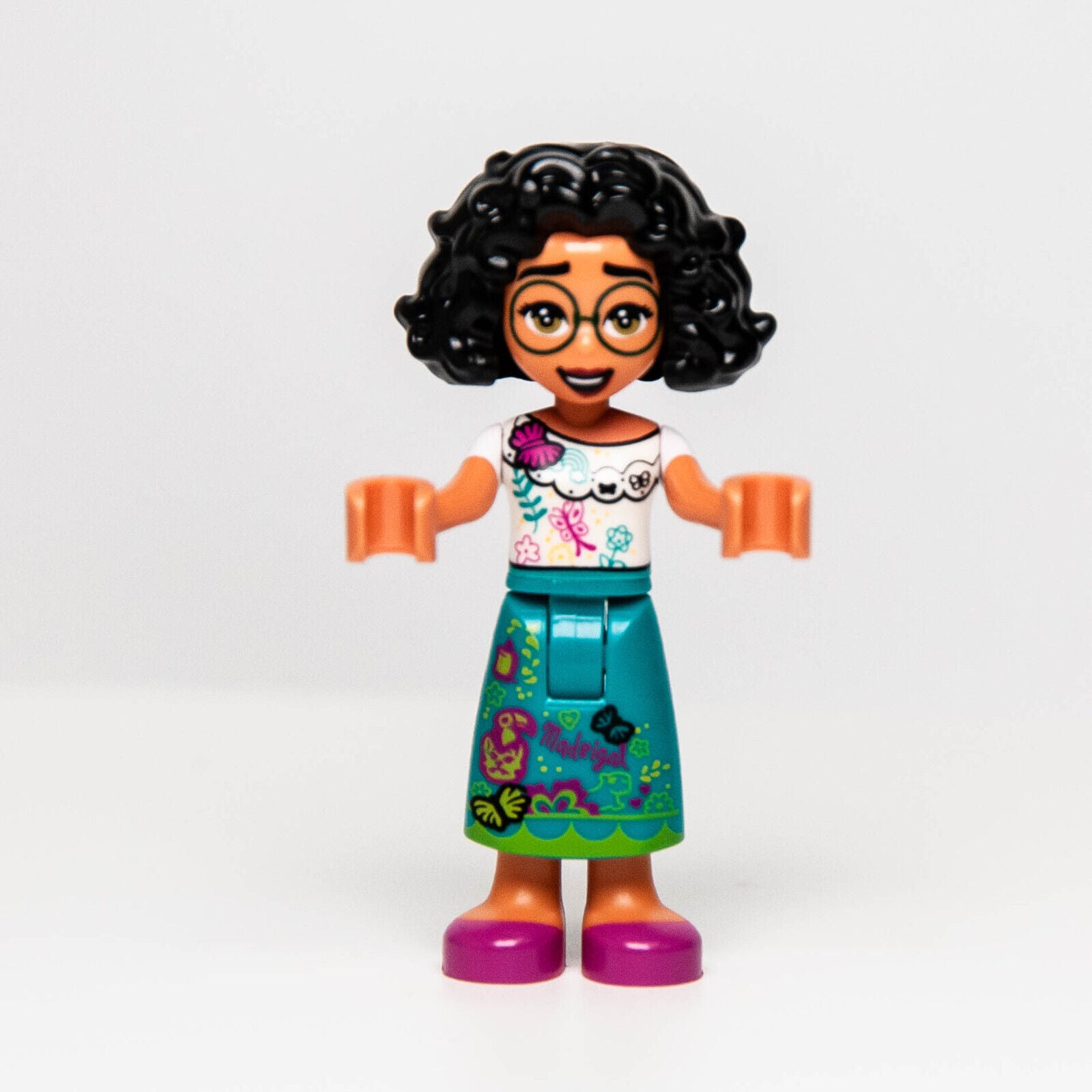 NEW Lego Disney Encanto Mirabel Madrigal (dis063) Minifigure 43202