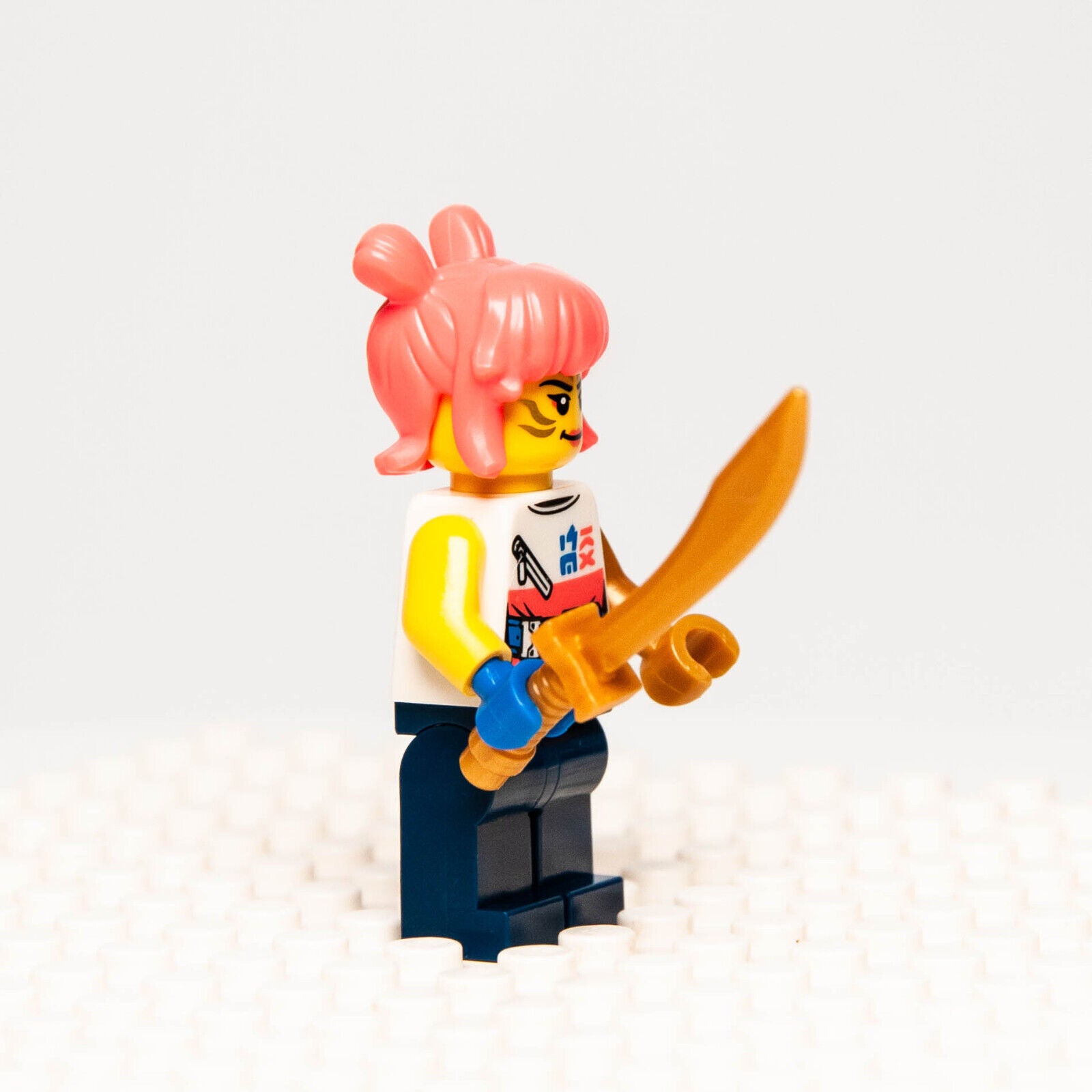 New LEGO BAM 2023 Minifigure Ninjago Dragon Rising - Sora Minifigure
