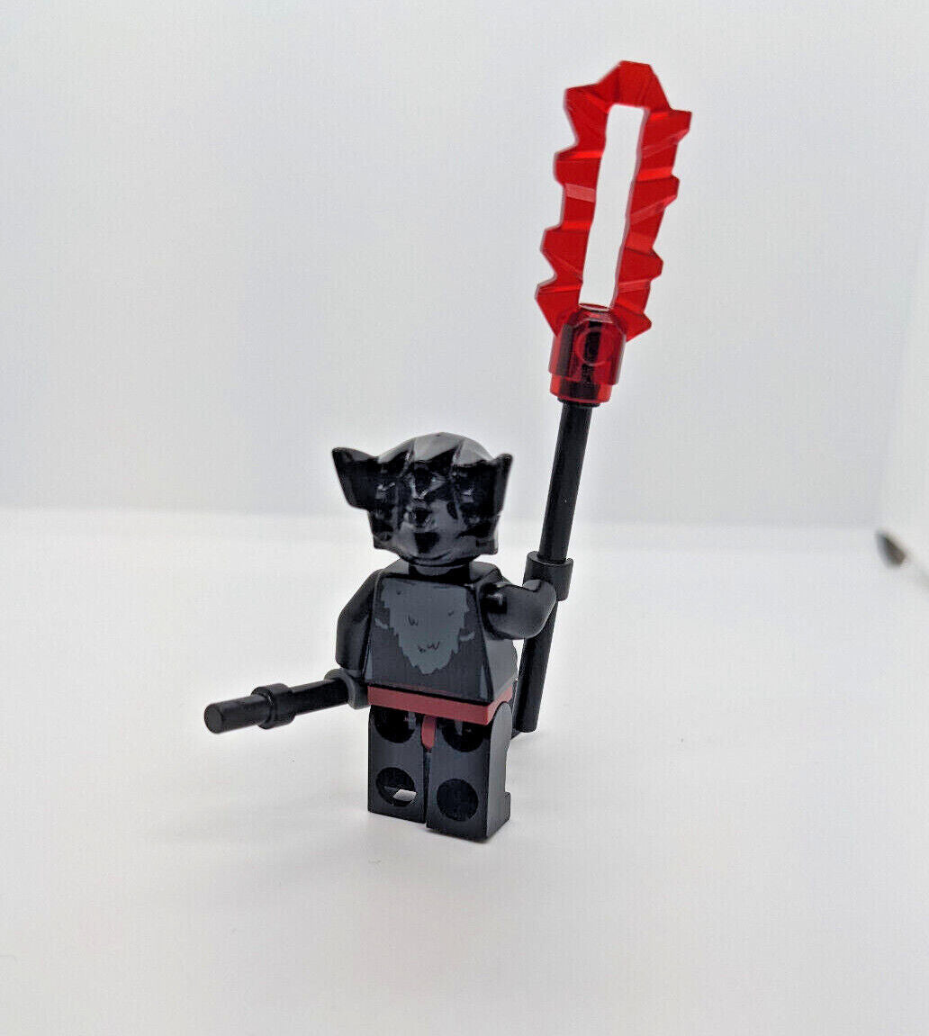 Lego WILHURT Legends of Chima Minifigure with 2 Weapons (loc015)