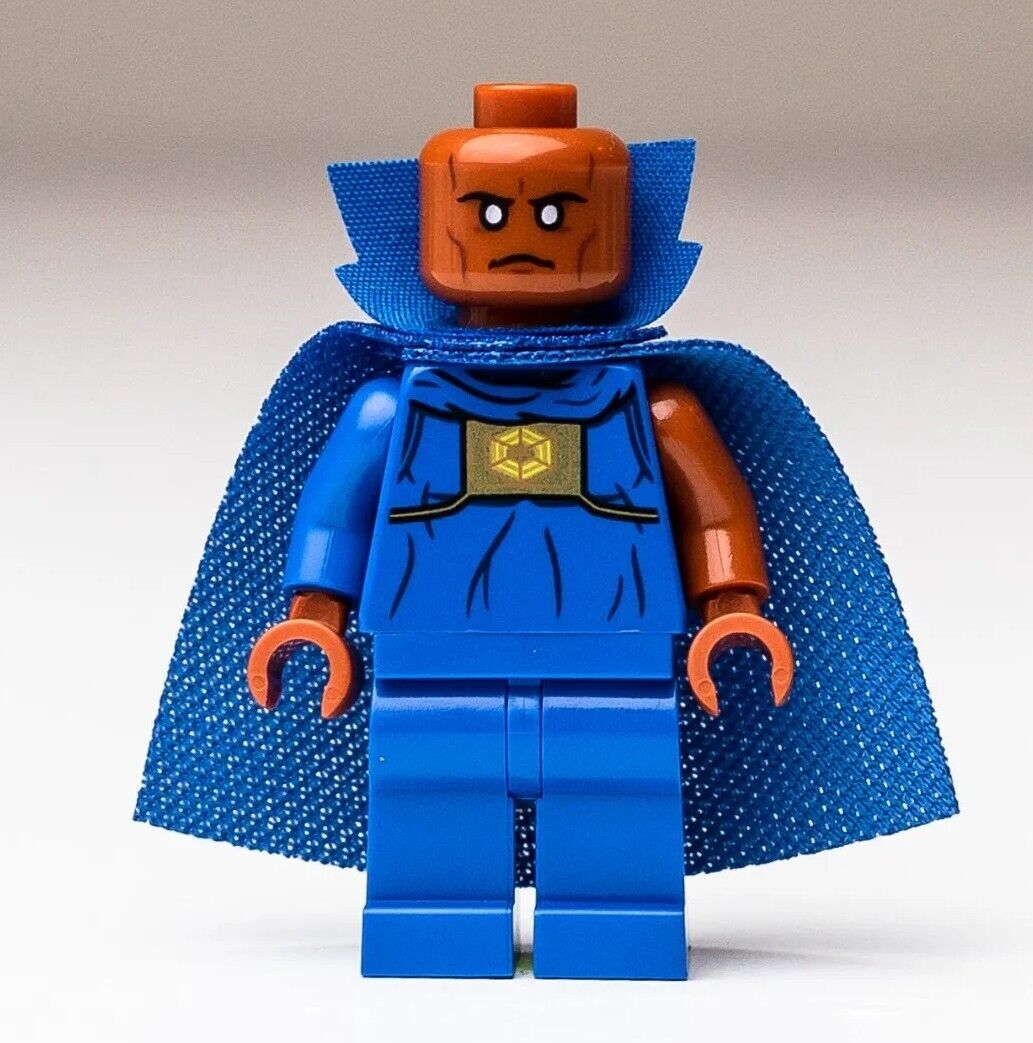 NEW The Watcher - Tony Stark’s Sakaarian Iron Man 76194 (sh746) LEGO M