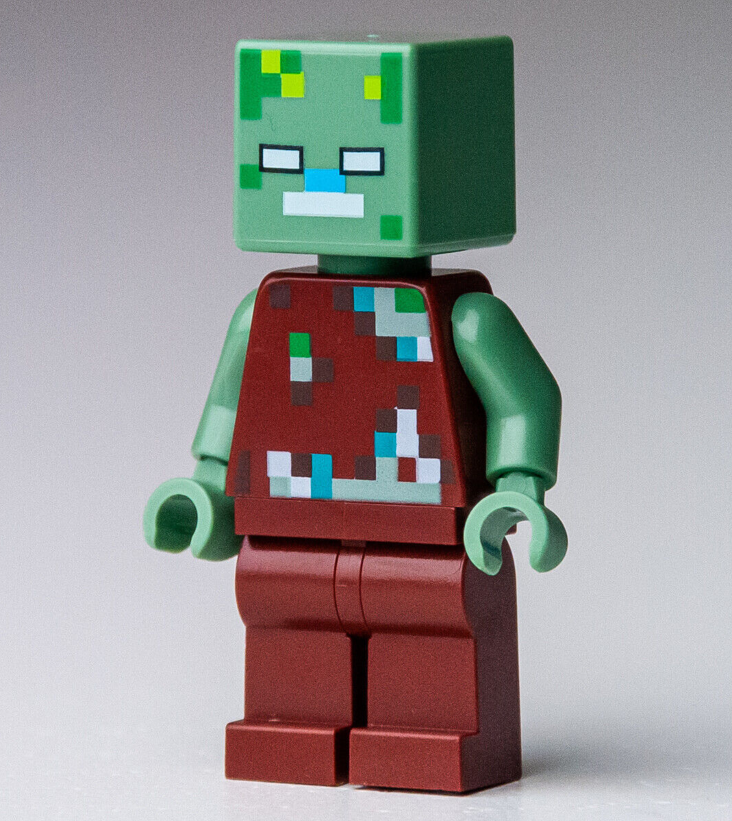 New LEGO Drowned Zombie Minifigure - The Coral Reef - 21164 (min088)