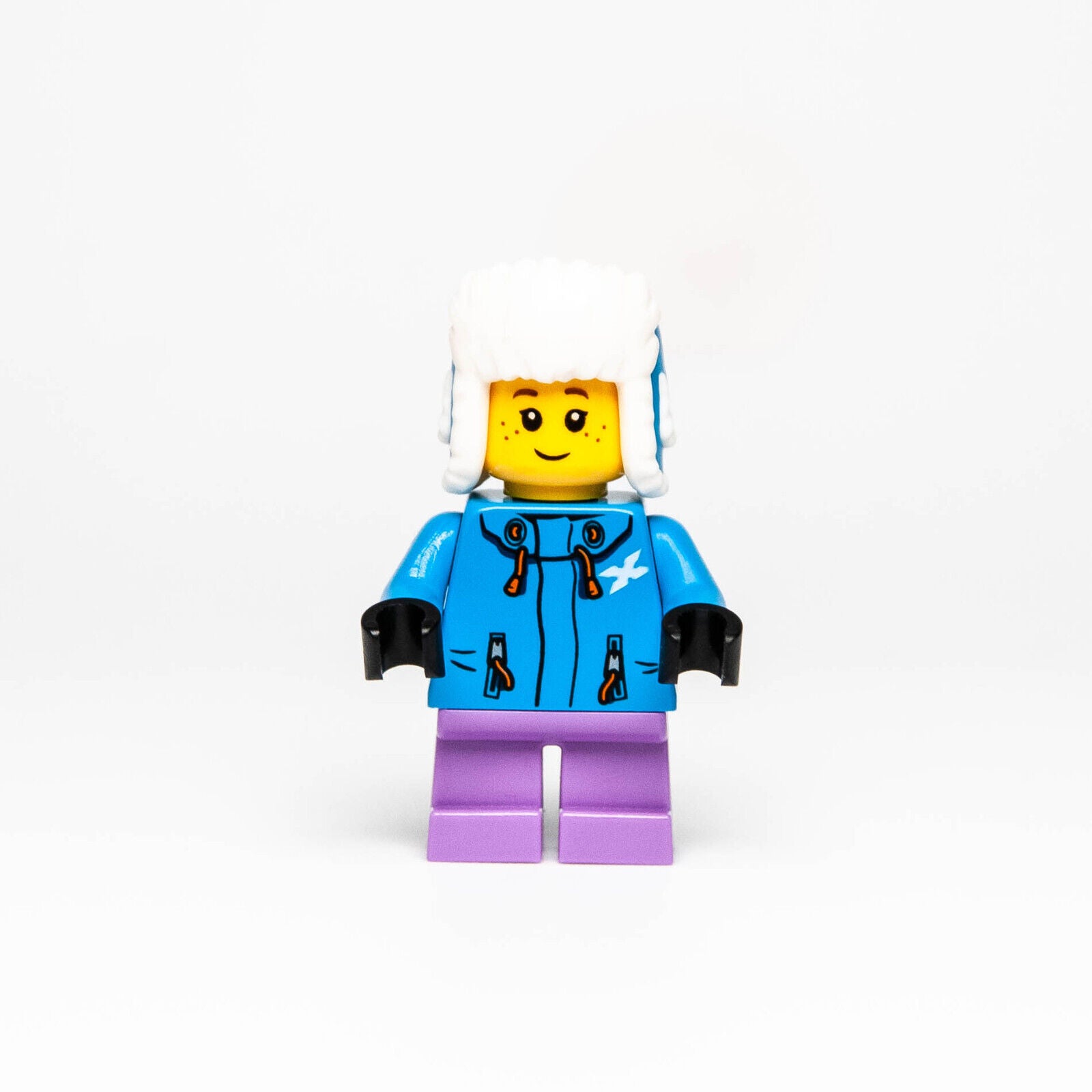 Lego Minifigure: Kid Girl Ushanka Hat (cty1080) 60235 60203 Ski Winter