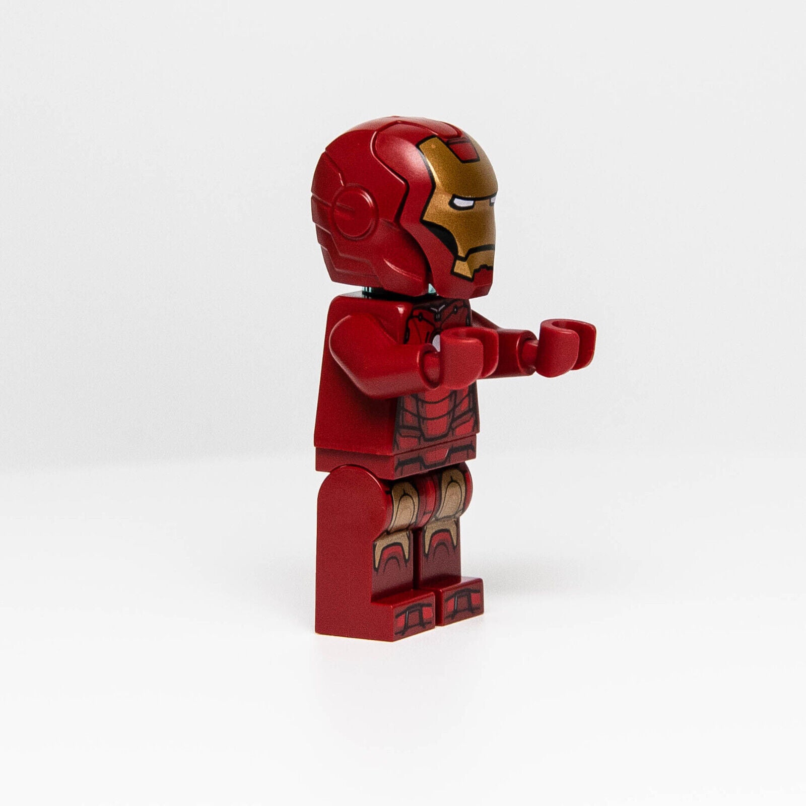 NEW LEGO Iron Man Mark 3 Armor Minifigure (sh825) 76216 Marvel