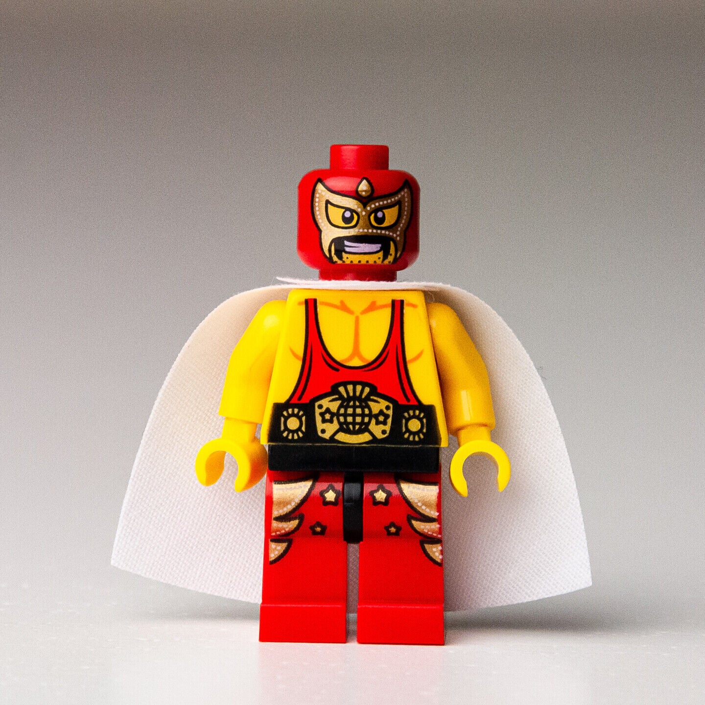 NEW El Macho Wrestler - Lord Business' Evil Lair (tlm022) LEGO Minifig