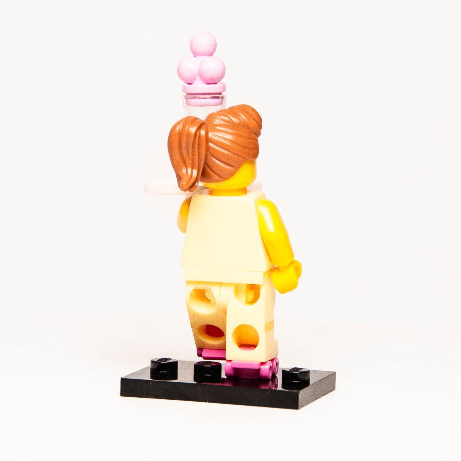 New LEGO CMF Series 11 Minifig 50's Diner Waitress Roller Skates 71002