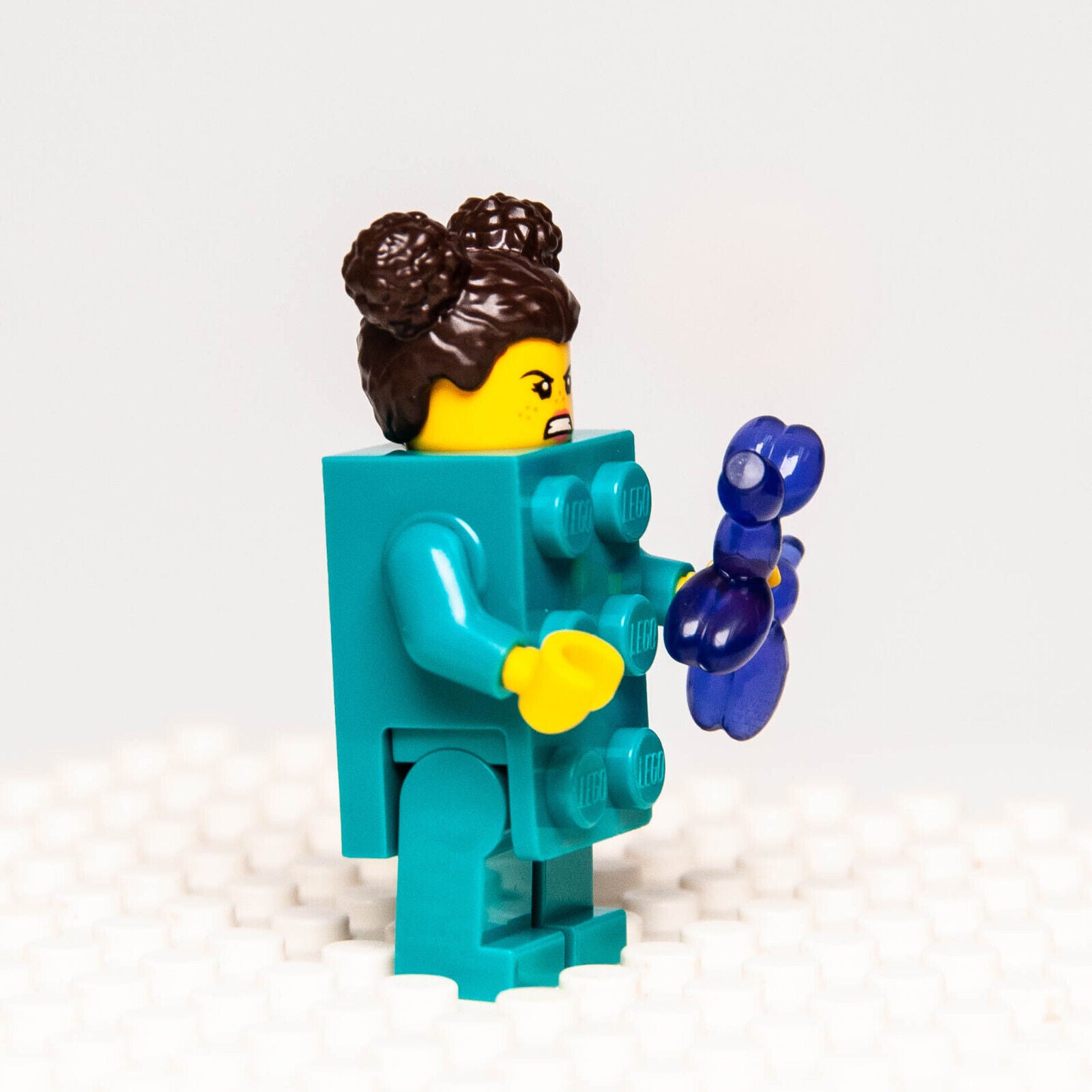 New Lego 2021 BAM Minifig Turquoise Brick Costume Suit Girl, Purple Ba