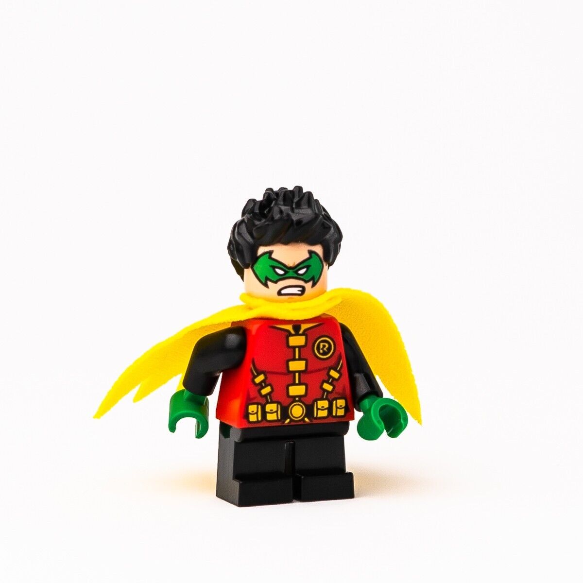New LEGO Robin - Green Mask, Short Legs, Yellow Cape Minifig - DC (sh5