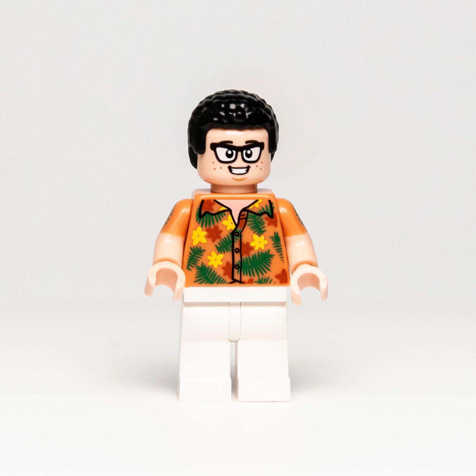 LEGO Jurassic World Minifigure - Danny Nedermeyer (jw053) Hawaiian Shi