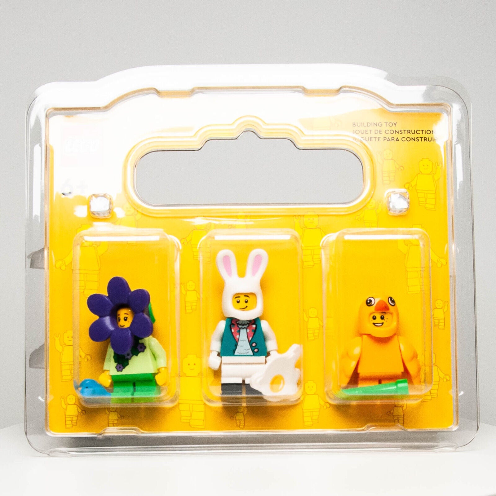 NEW Lego BAM 2023 Spring Set w/ Easter Bunny, Kid Chick & Purple Flowe