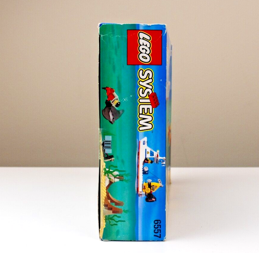 LEGO TOWN DIVERS: Ocean Treasure Hunters 6557 - Complete with Box & Ma