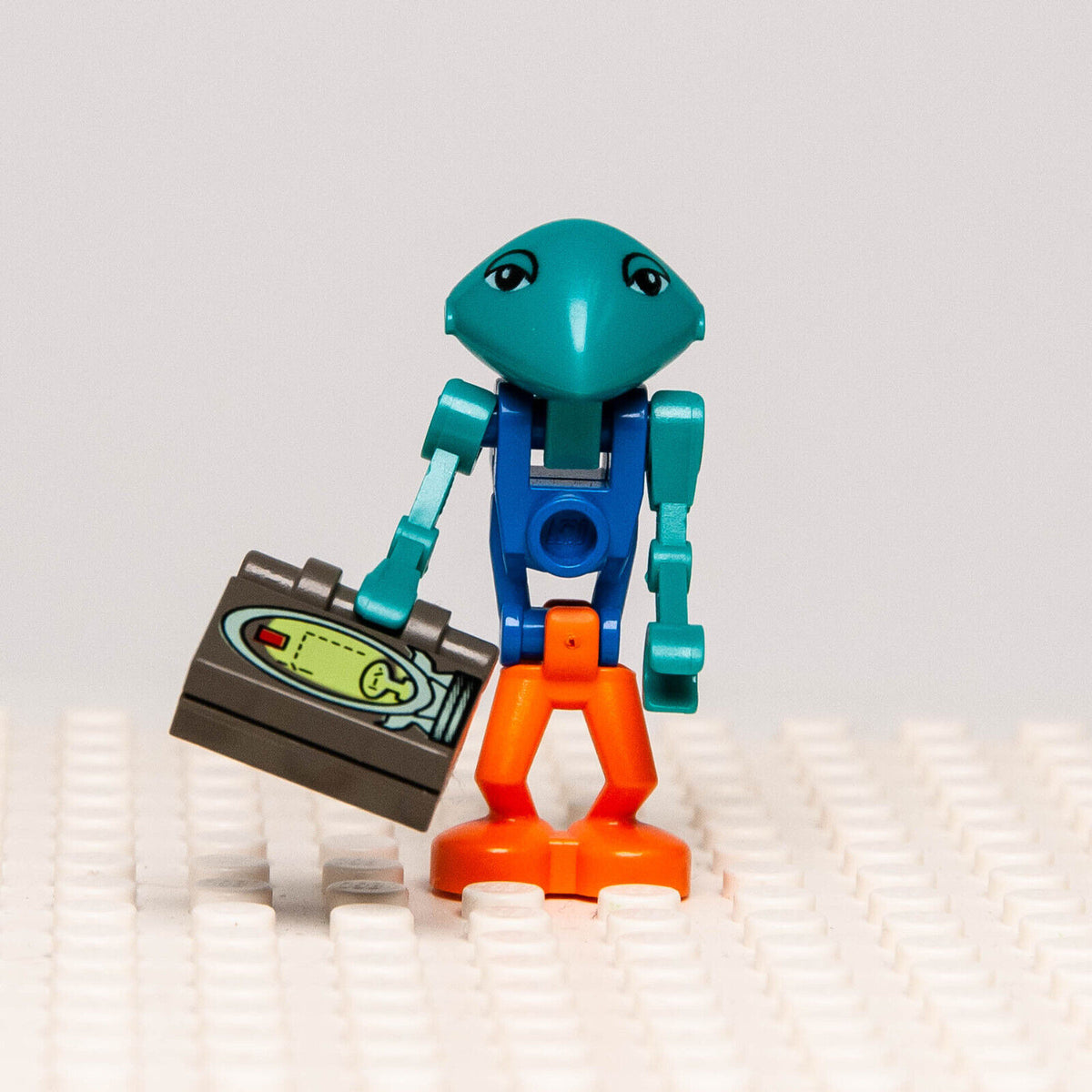 LEGO LoM Minifigure - Martian w/ Blue Body (lom018) Life on Mars Alien ...