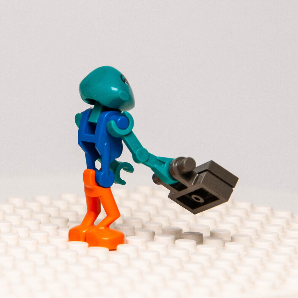 LEGO LoM Minifigure - Martian w/ Blue Body (lom018) Life on Mars Alien ...